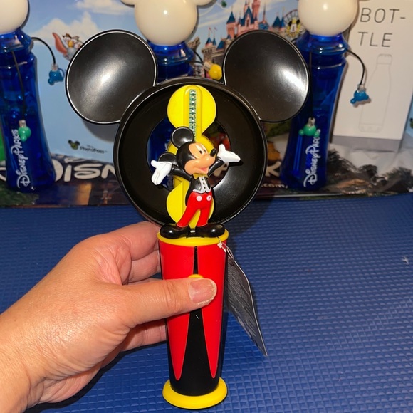 Disney | Toys | Disneyparks Exclusive Mickey Mouse Light Up Glow Wheel ...